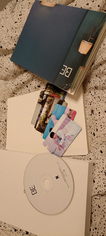 Album BTS essential edition | Vinted Album BTS essential edition | Vinted