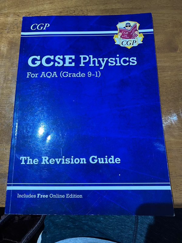 GCSE Physics AQA Physics Revision Guide | Vinted GCSE Physics AQA Physics Revision Guide | Vinted