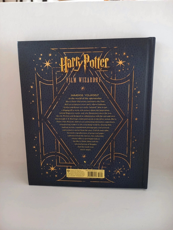 Livre Harry Potter. Tout sur les tournages des films. Livre en anglais ... Livre Harry Potter. Tout sur les tournages des films. Livre en anglais ...