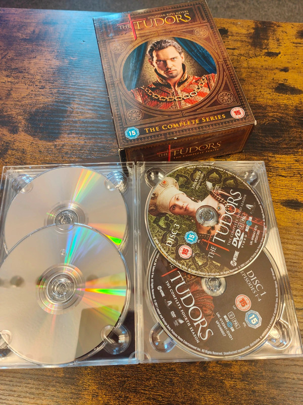 Dvd Box set - The Tudors (The Complete Series) | Vinted Dvd Box set - The Tudors (The Complete Series) | Vinted